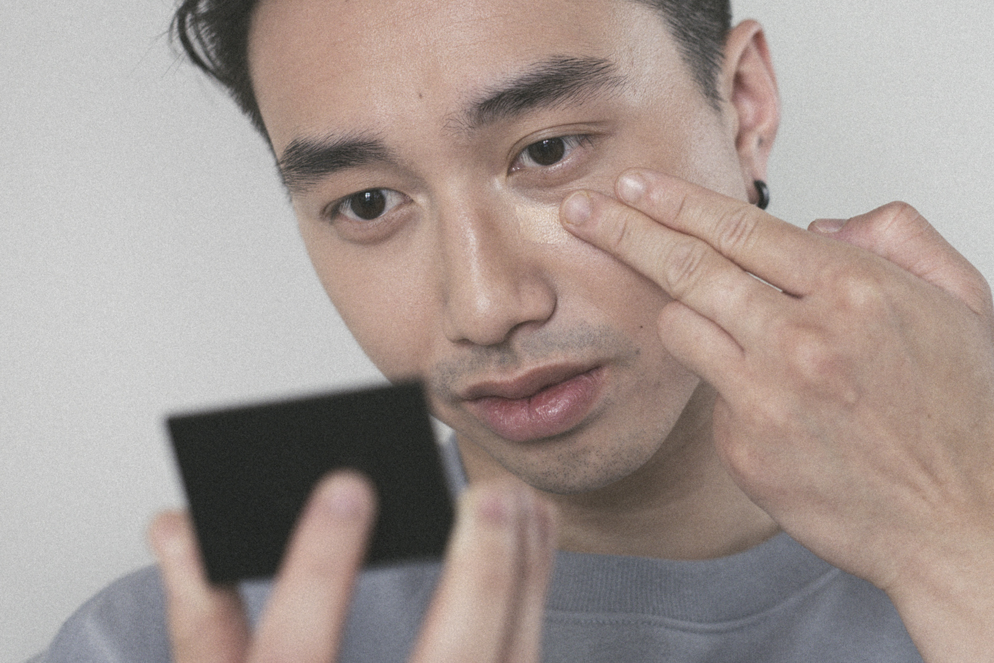 Schminke für Männer aus Düsseldorf