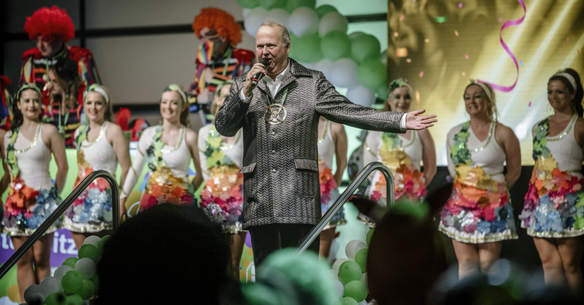 House of Cards im Düsseldorfer Karneval