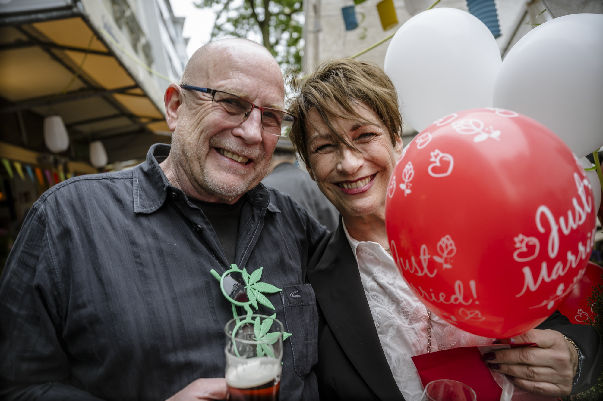 Bea ist jetzt dem Schröder sein Frau